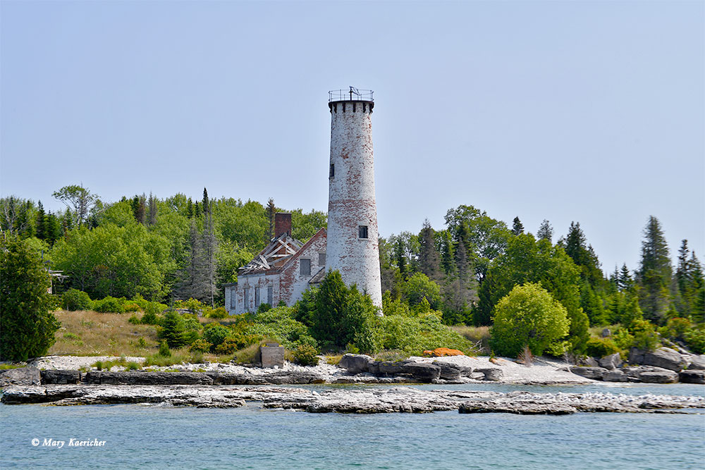 Poverty Island Lighthouse | United States Lighthouses