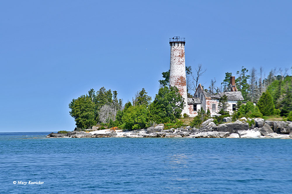 Poverty Island Lighthouse | United States Lighthouses